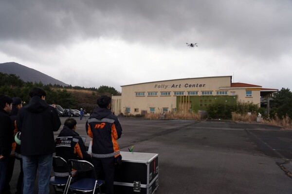 제주소방, 구조견·AI 드론 협업 대규모 수색 훈련 실시