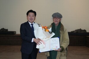 제주돌문화공원 초대 명예원장에 백운철 전 단장 위촉